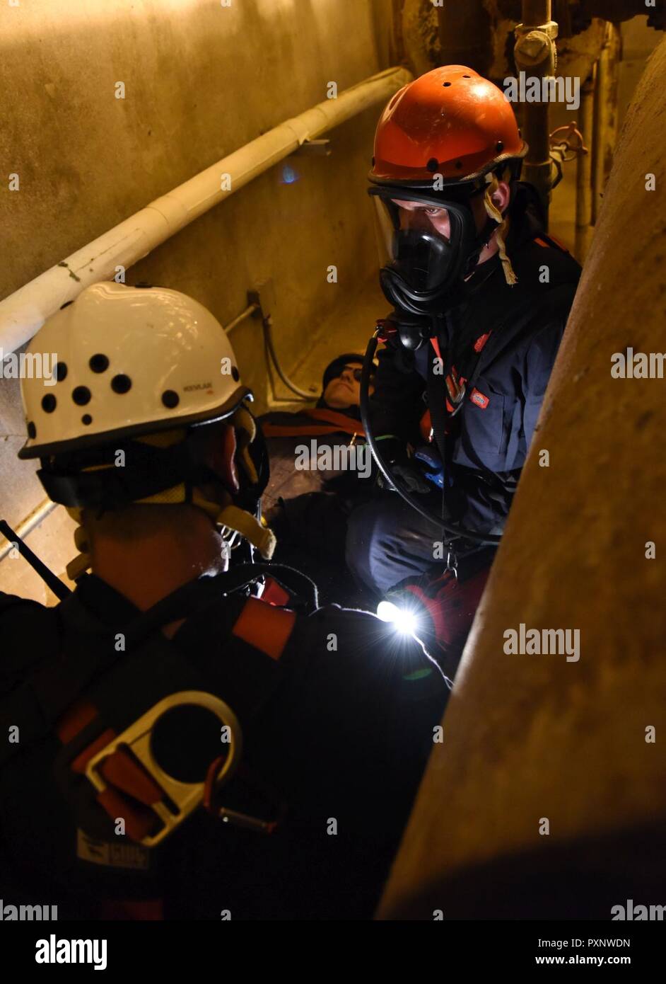 Members of the Keesler and Biloxi Fire Departments participate in ...