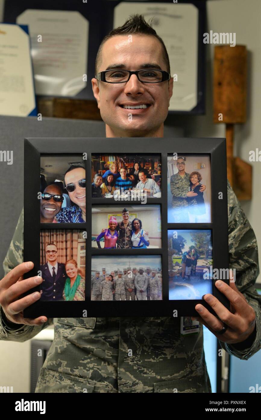 Capt frame hi-res stock photography and images - Alamy