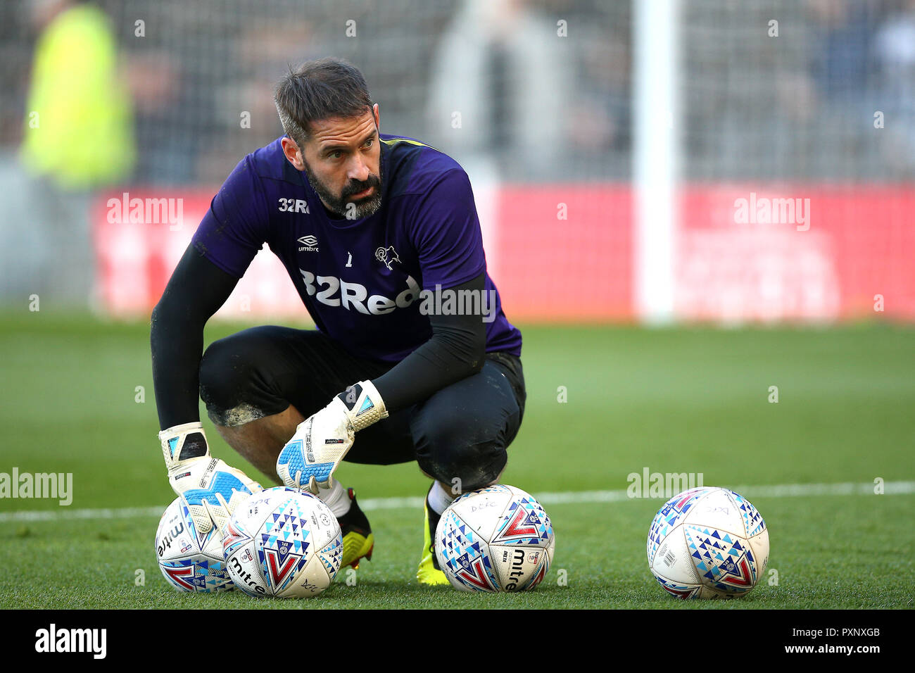 Derby county goalkeeper scott carson hi-res stock photography and ...