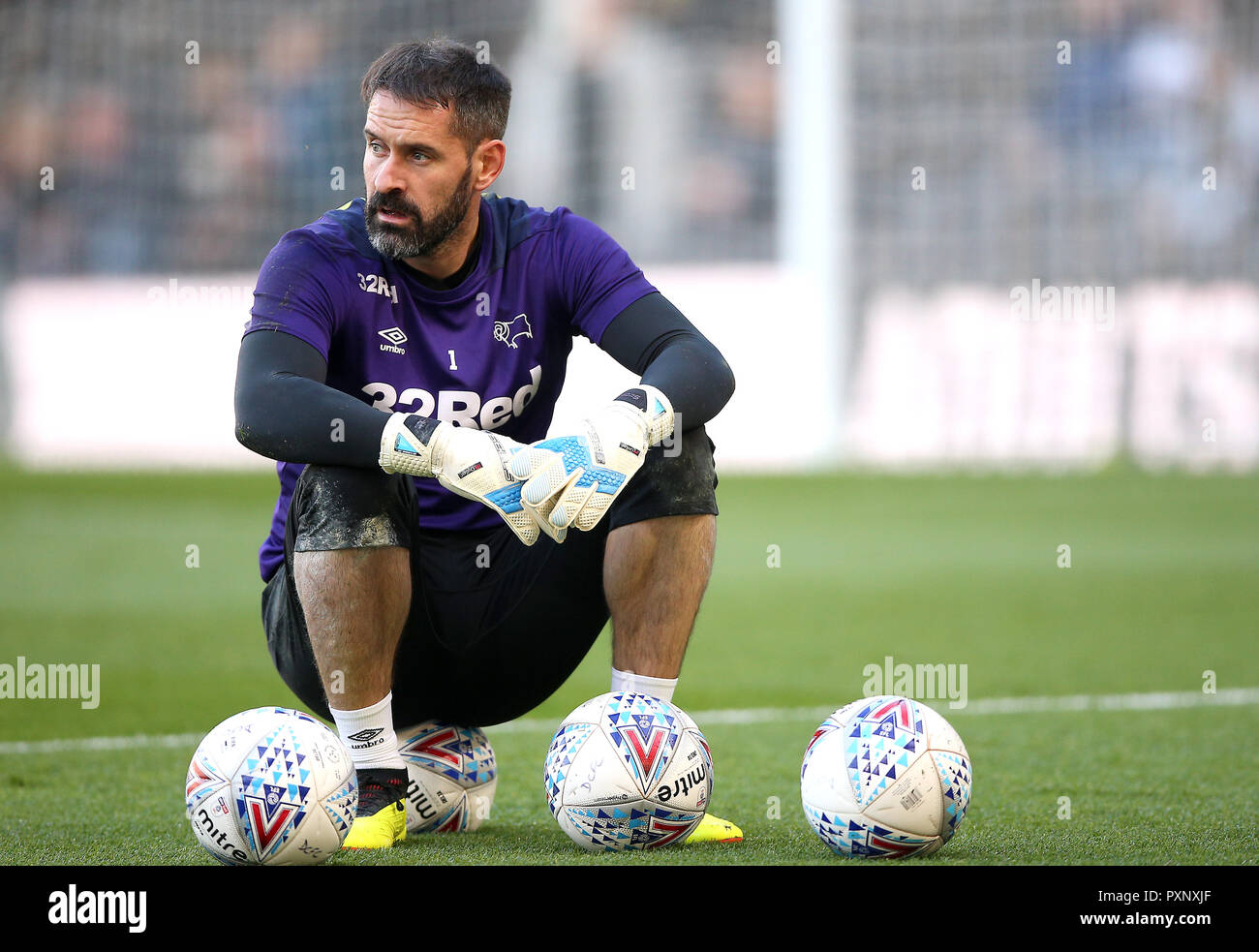 Derby county goalkeeper scott carson hi-res stock photography and ...