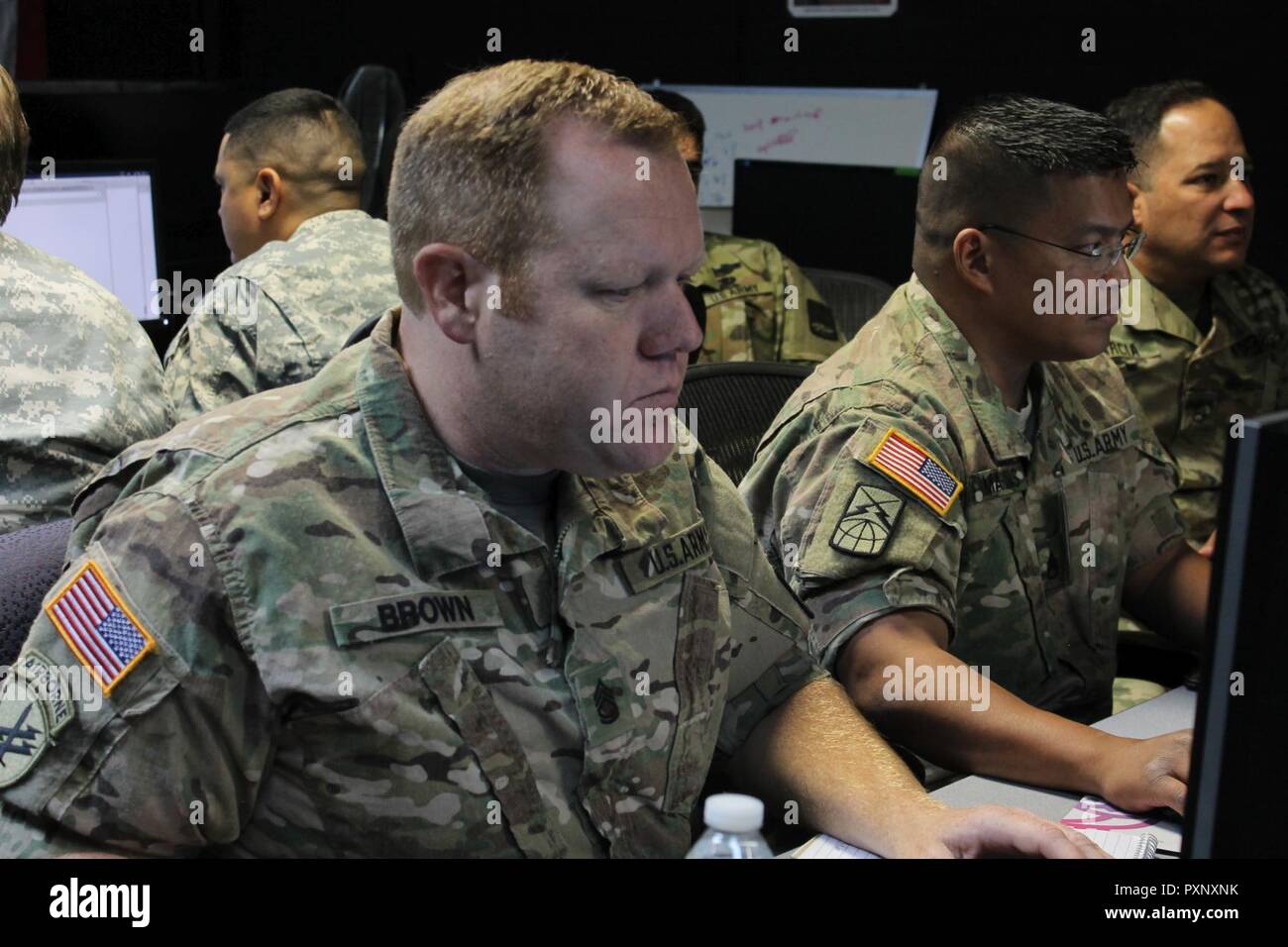 U.S. Army Reserve Soldiers from the Army Reserve Cyber Operations Group ...