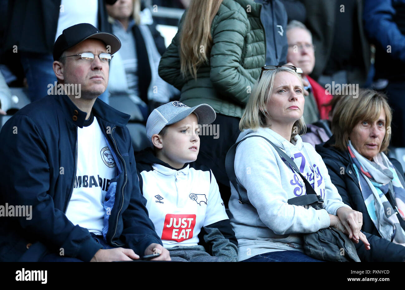 Derby county football fans hi-res stock photography and images - Alamy