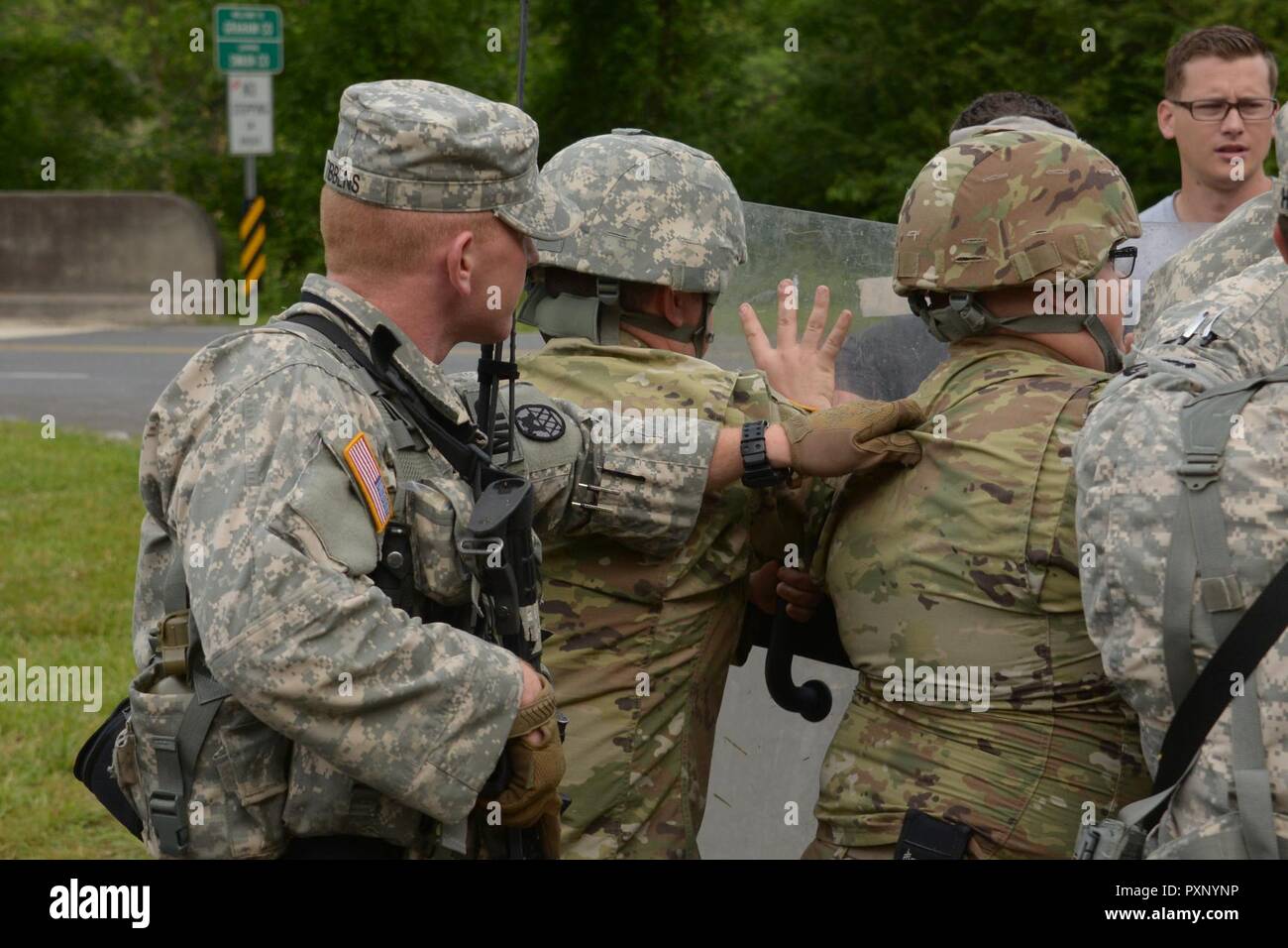 NC National Guard Soldiers of the 514th Military Police Company conduct ...
