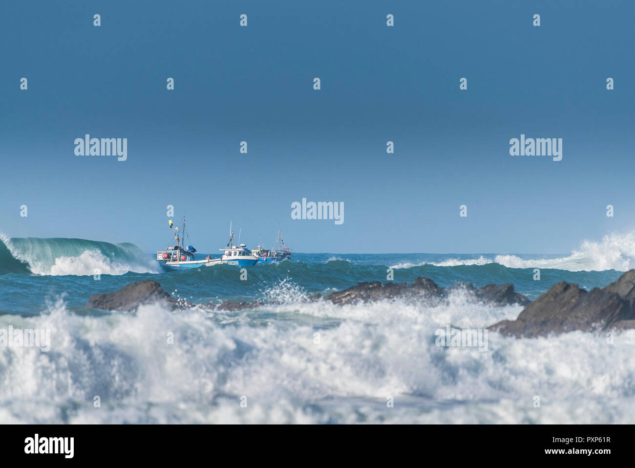 Dangerous Rocks High Resolution Stock Photography and Images - Alamy