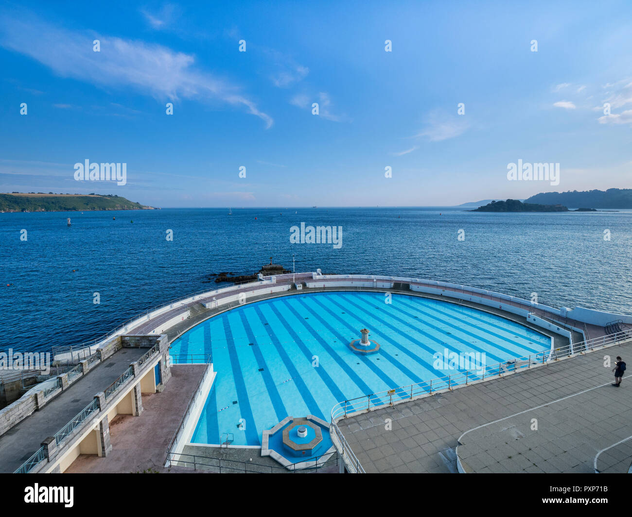 Lido pool hi-res stock photography and images - Alamy