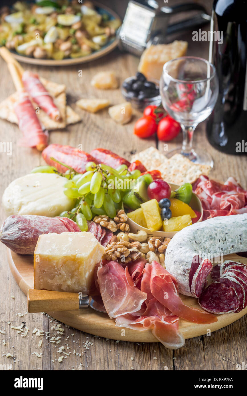 Restaurant appetizer jamon breadsticks hi-res stock photography and ...