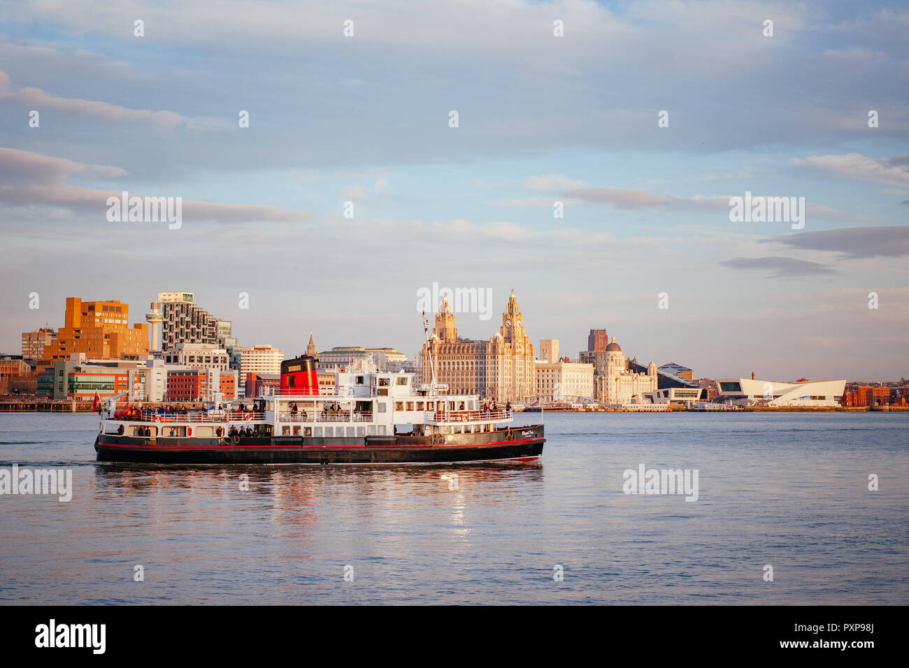 Seacombe ferry port hi-res stock photography and images - Alamy