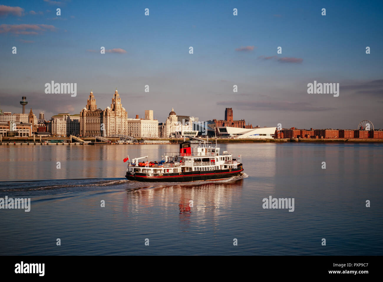 Mersey Ferry crossing the River Mersey Stock Photo - Alamy