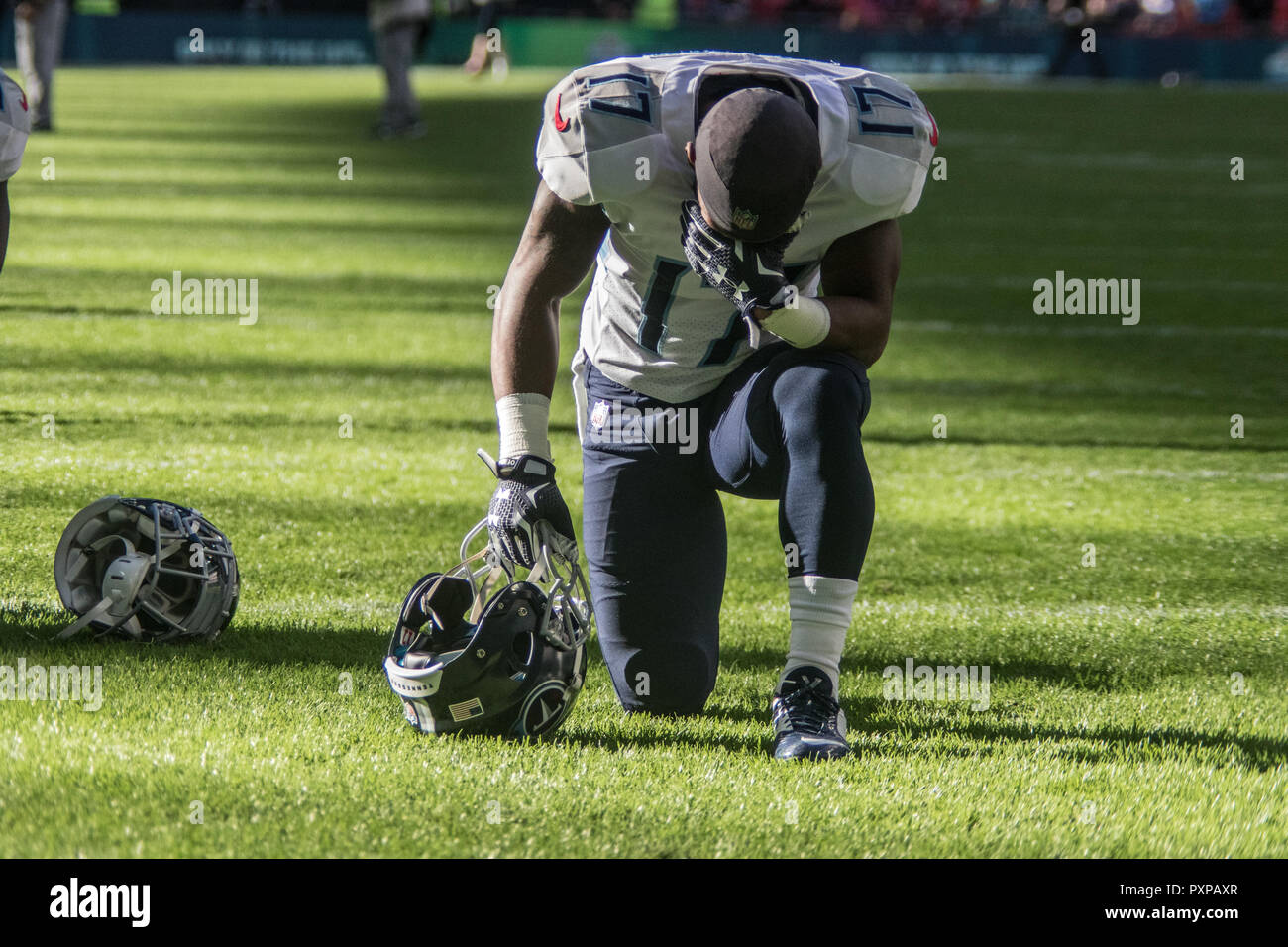 Denzel perryman hi-res stock photography and images - Alamy