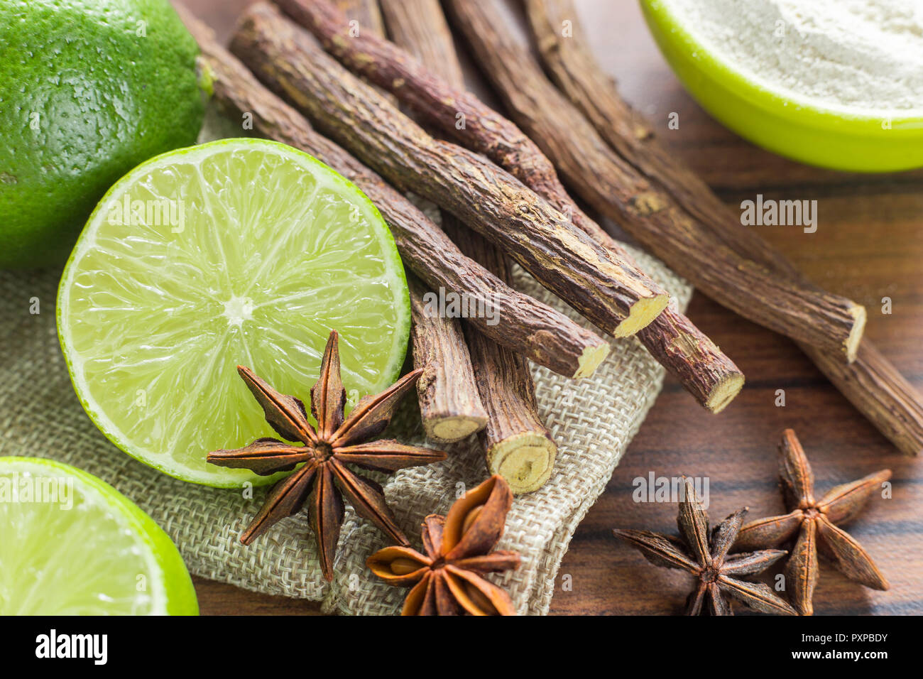 Lemon plant roots hi-res stock photography and images - Alamy