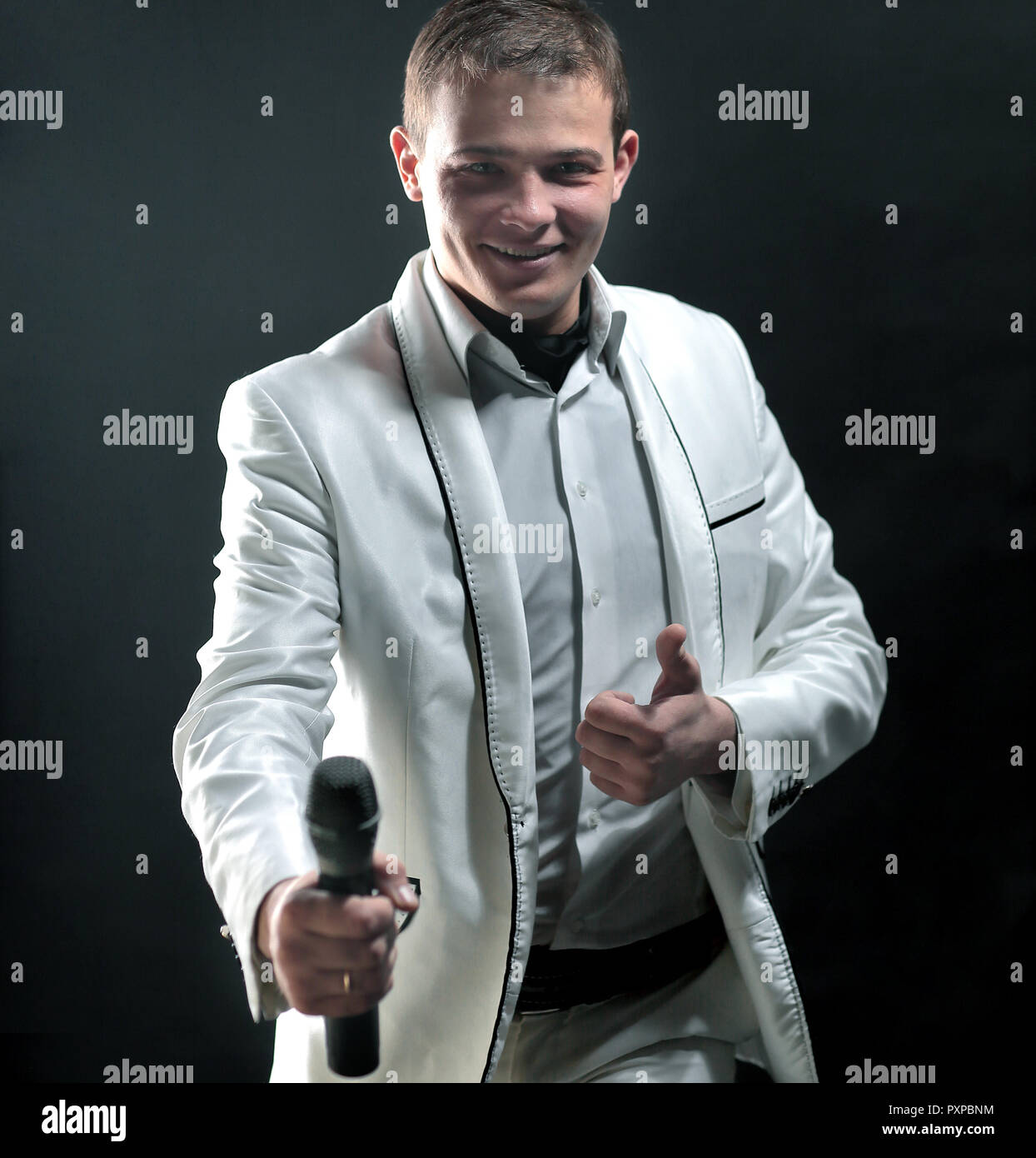 Black and white portrait of pop star hi-res stock photography and ...