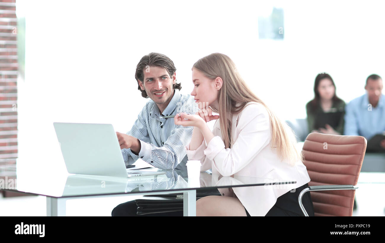 Bank customer assistant clerk hi-res stock photography and images - Alamy
