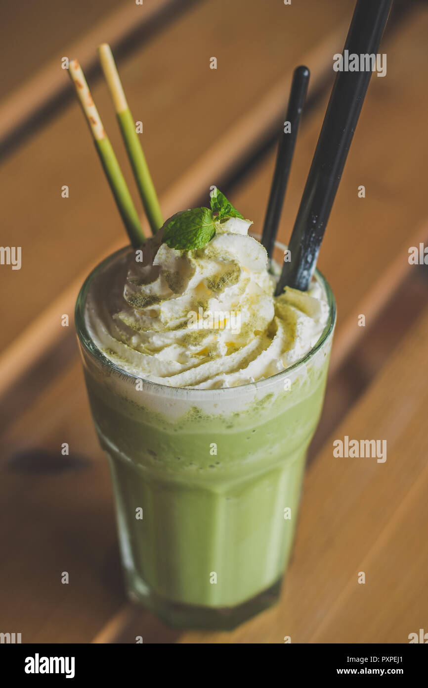 Matcha latte sticks hi-res stock photography and images - Alamy
