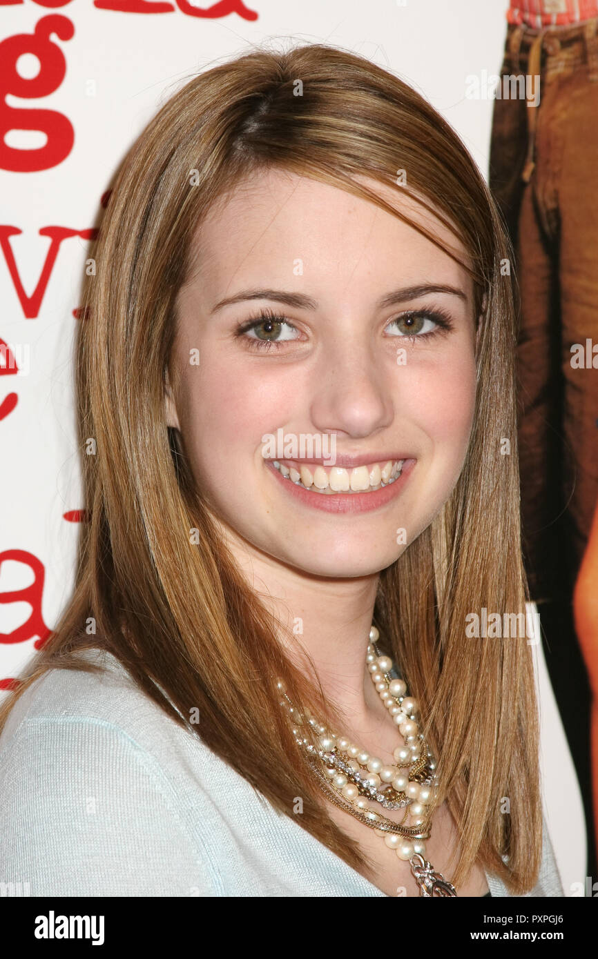 Emma Roberts 03/08/06 She's The man @ Mann Village Theater, Westwood ...
