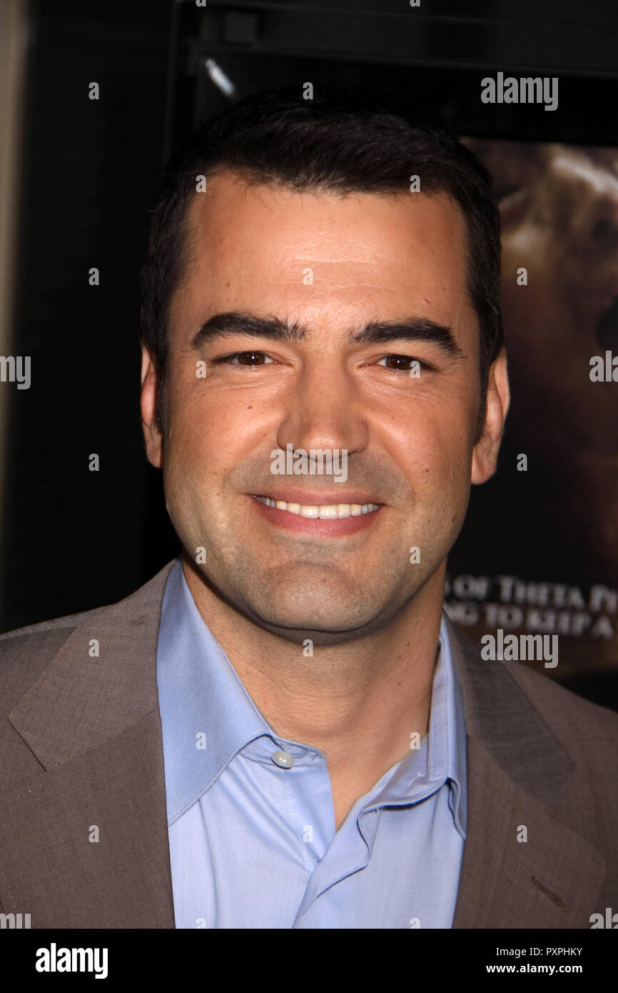 Ron Livingston 09/03/09 "Sorority Row" Premiere @ Arclight Theater ...
