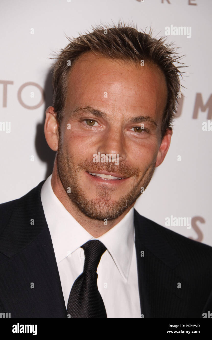 Stephen Dorff 12/07/10 "Somewhere" Premiere @ Arclight Theatre ...