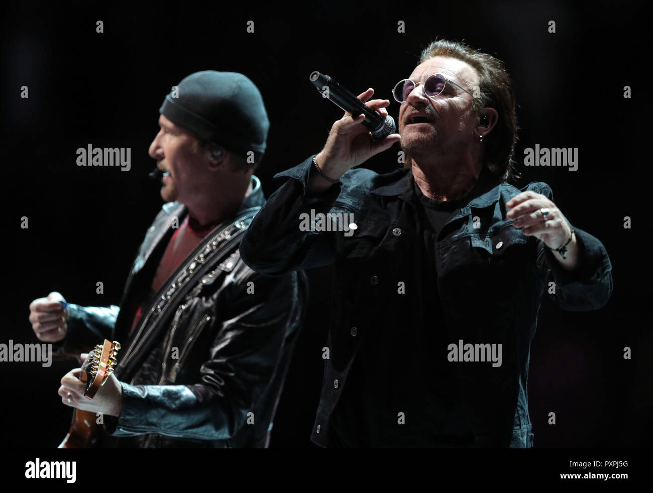 U2s bono hi-res stock photography and images - Alamy