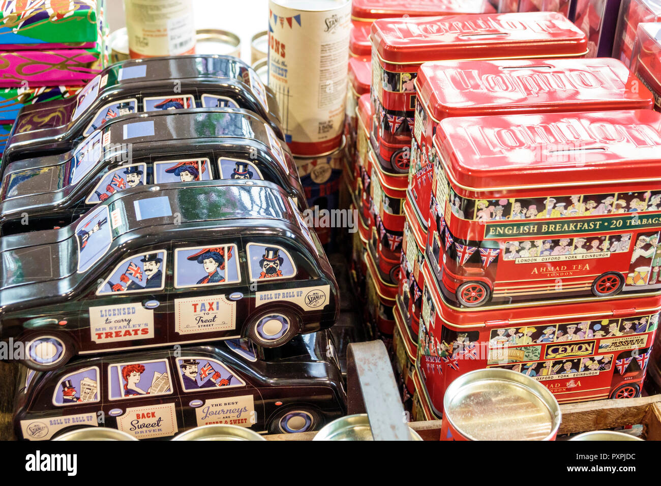 Luxury bus hi-res stock photography and images - Alamy