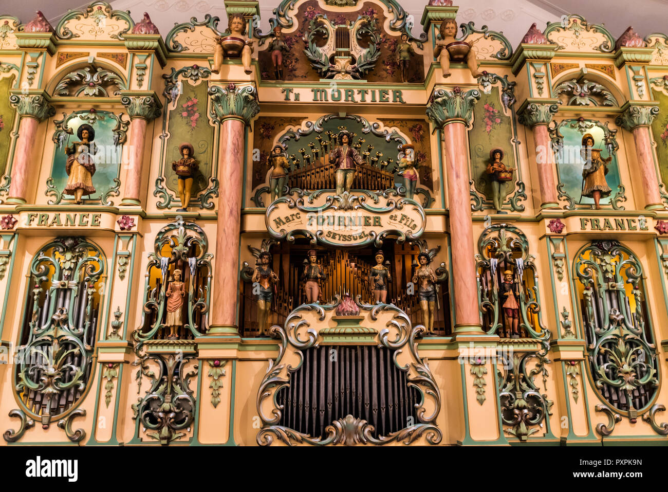 Art musium hi-res stock photography and images - Alamy