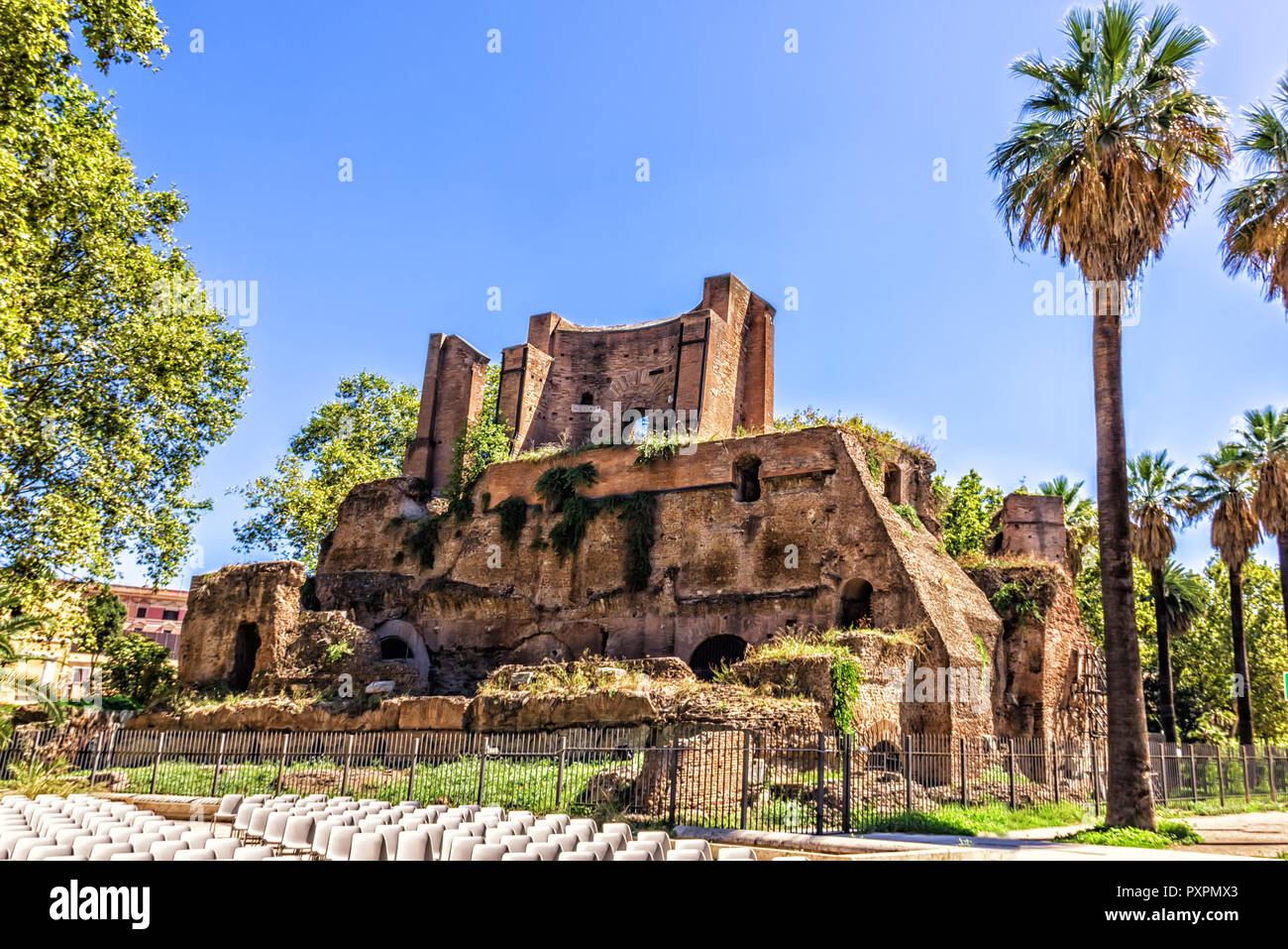 Roma street gardens hi-res stock photography and images - Alamy