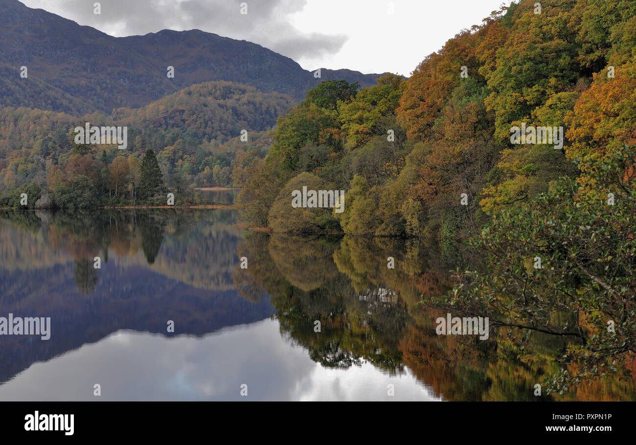 autumn water reflection Stock Photo - Alamy