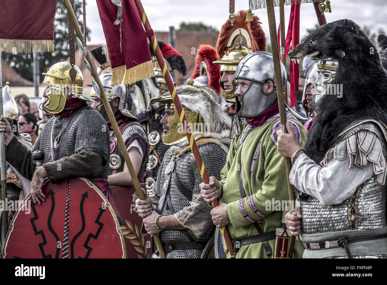 Roman legionnaire legionnaires soldier soldiers hi-res stock ...