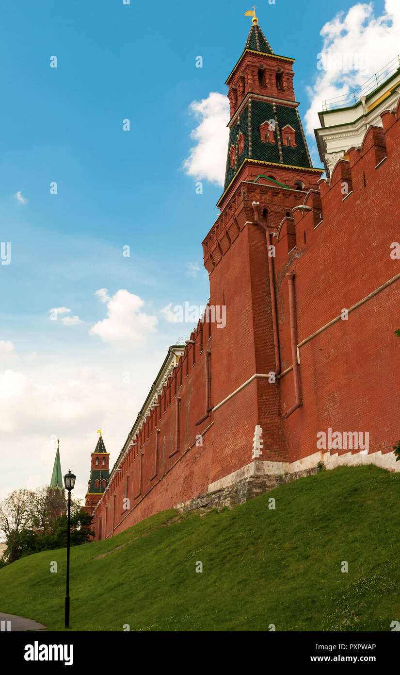 Kremlin wall tower's at summer sunny morning. Moscow Stock Photo - Alamy