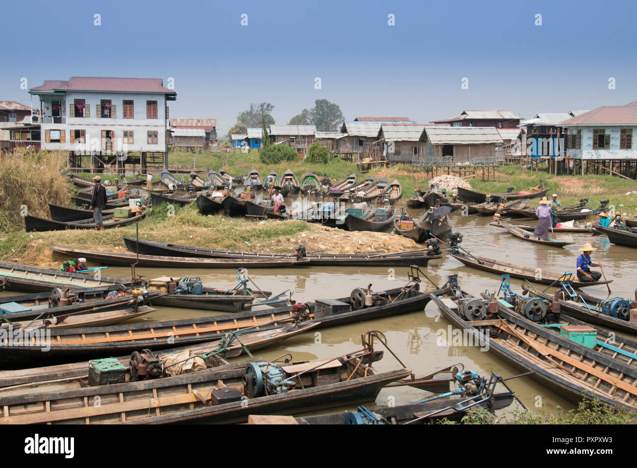 INLE LAKE, MYANMAR - MARCH 2018: Lots of boats at a market near Inle ...
