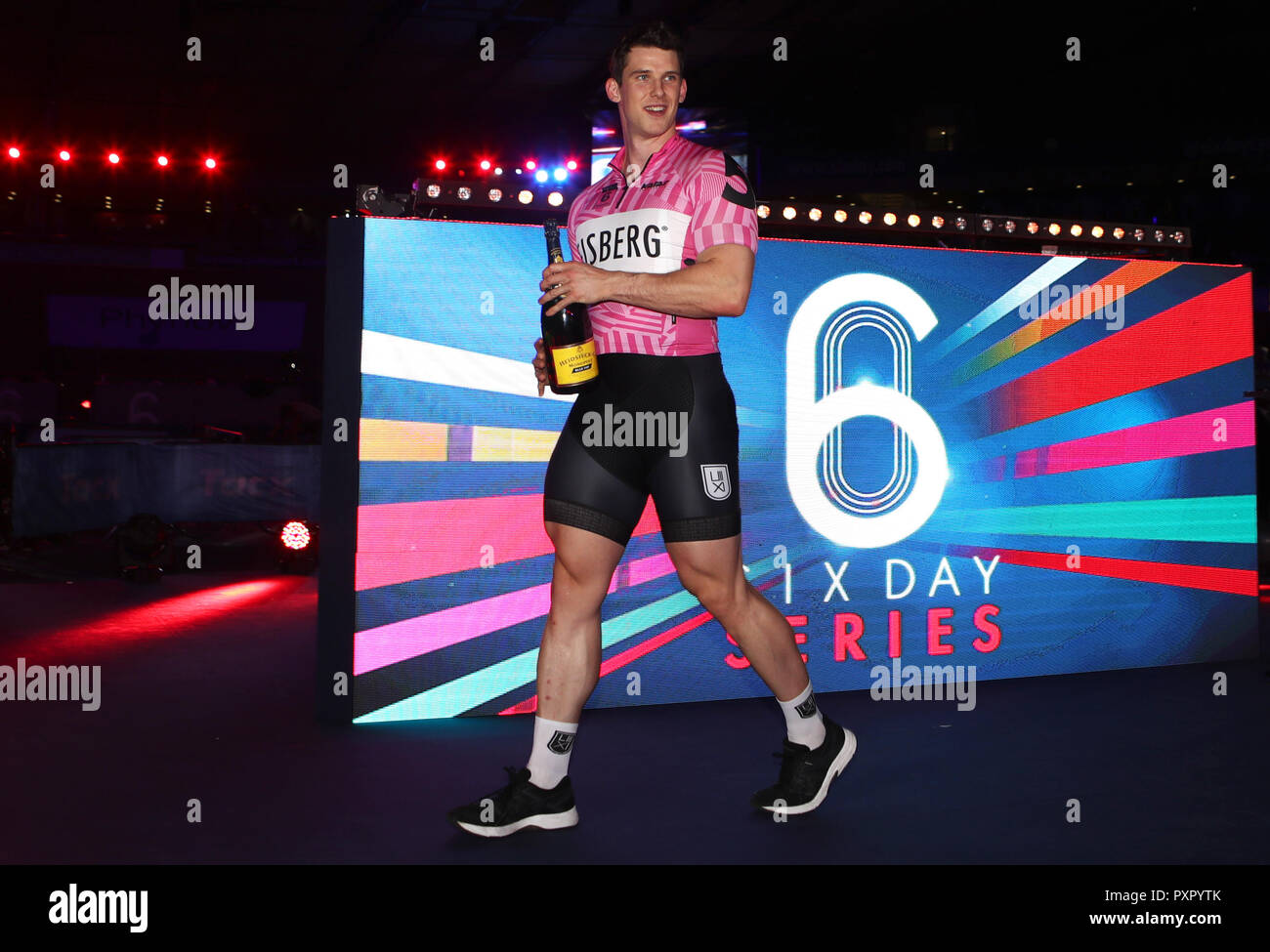 Alexander spratt on stage hi-res stock photography and images - Alamy