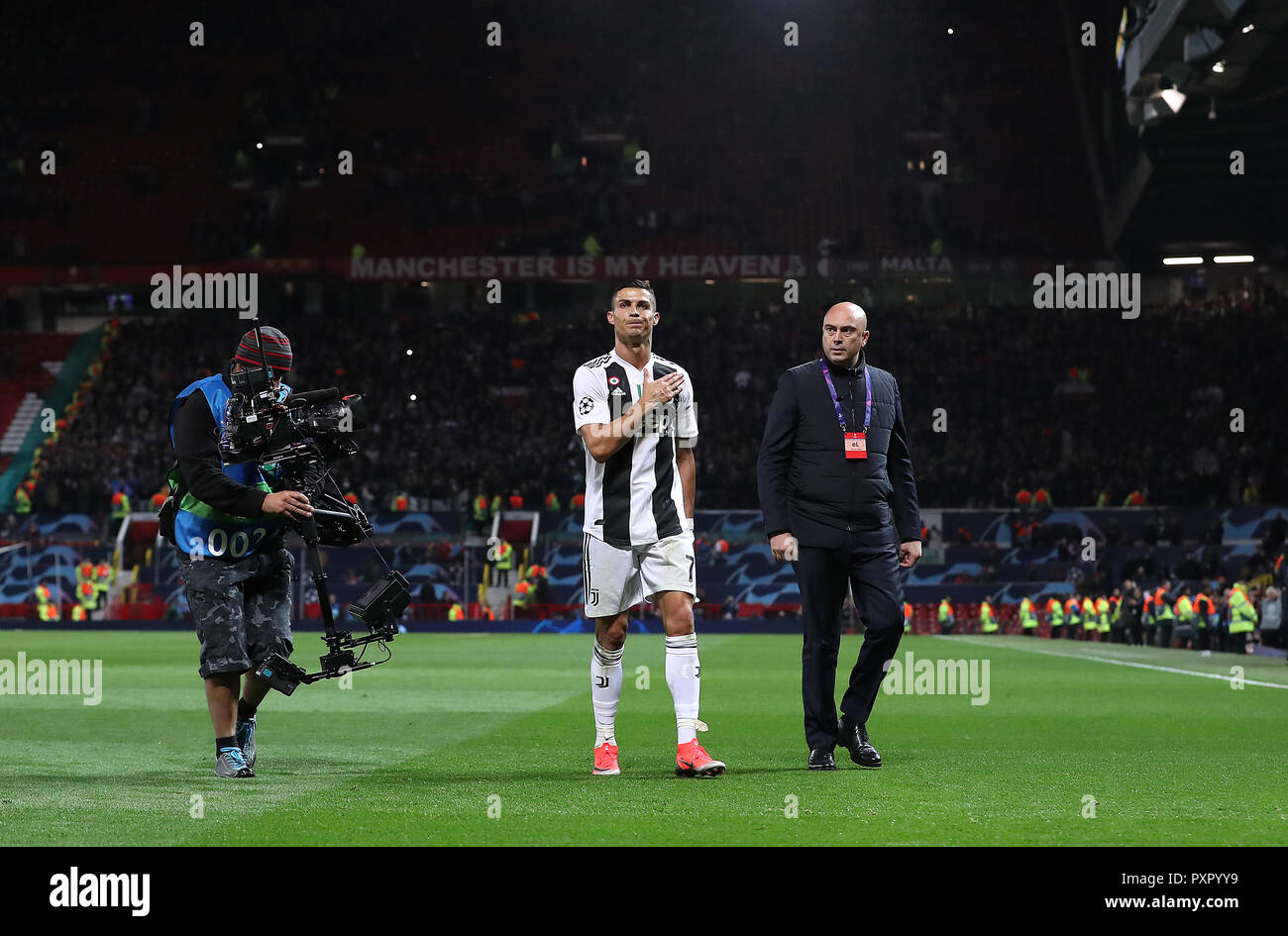 Juventus cristiano ronaldo salutes fans hi-res stock photography and ...