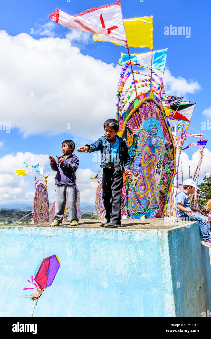 Guatemala festival of the giant kites hi-res stock photography and ...