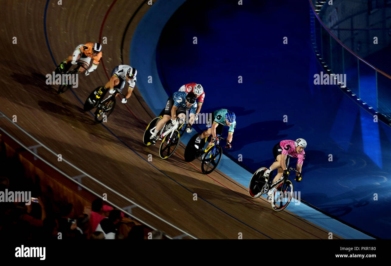 Alexander Spratt on the way to winning the Sprinters Keirin Final ...