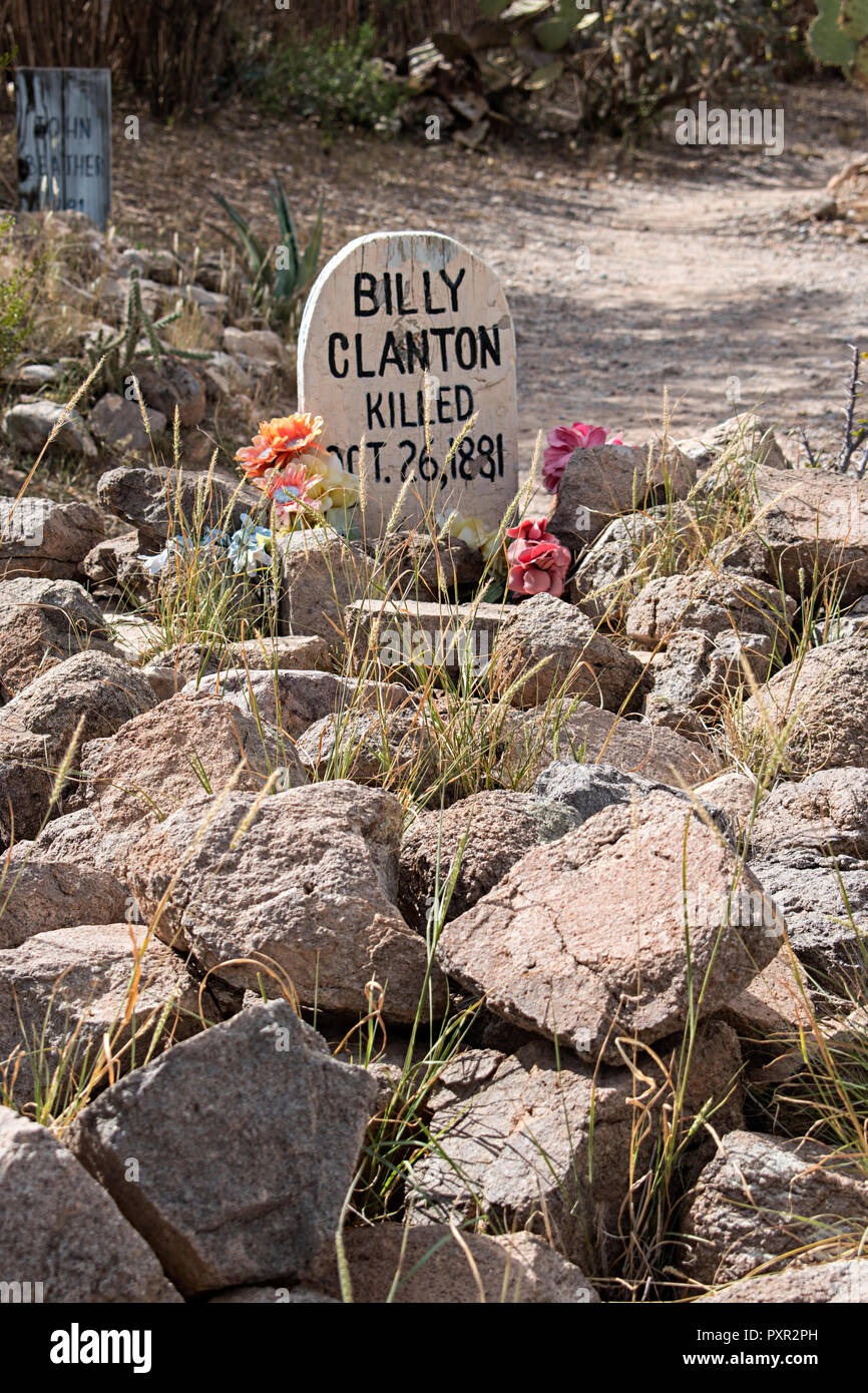 Billy clanton hi-res stock photography and images - Alamy