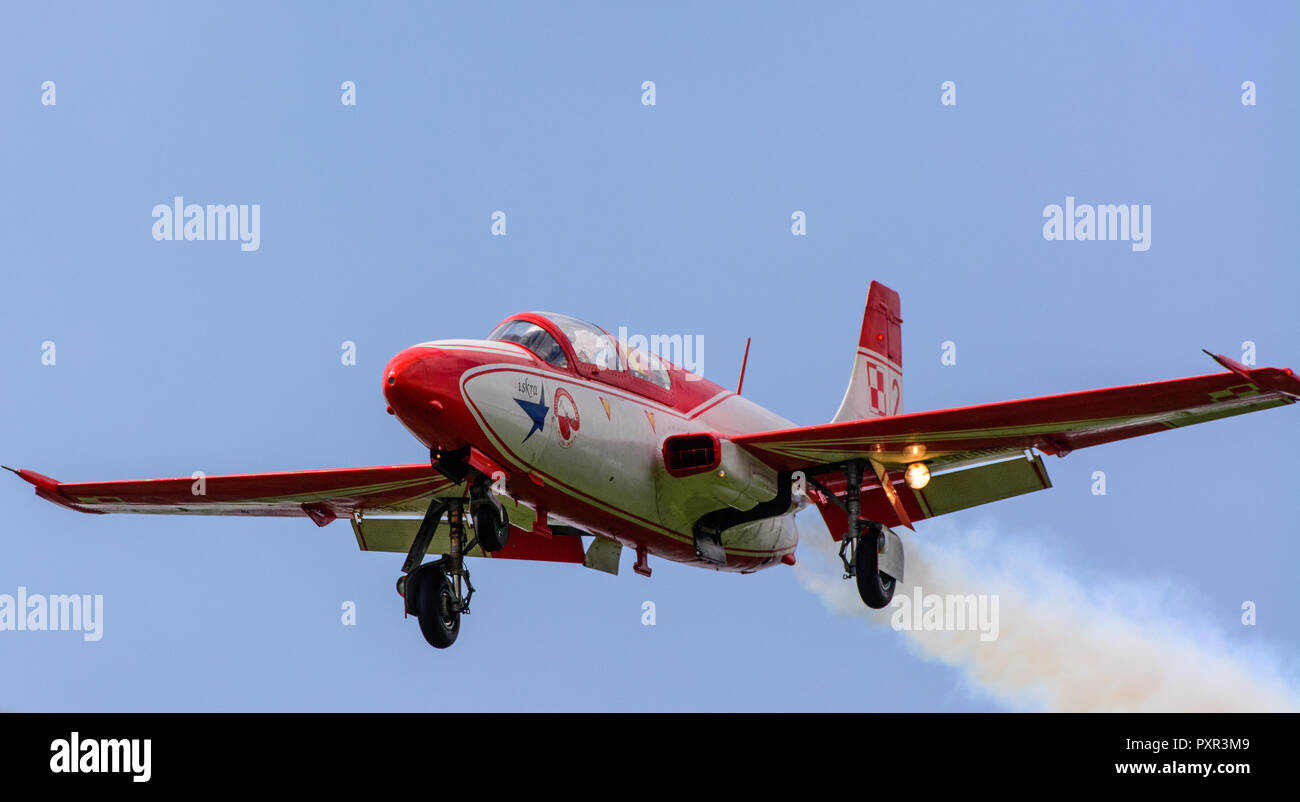 Polish White Red Sparks Stock Photo - Alamy