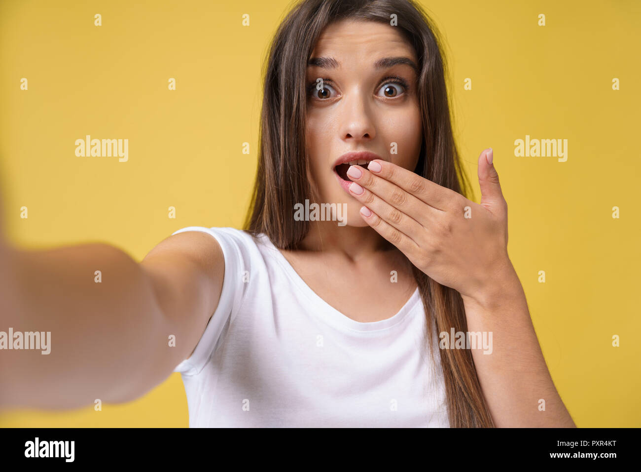 Close up Portrait young beautiful attractive student girl shocking with ...