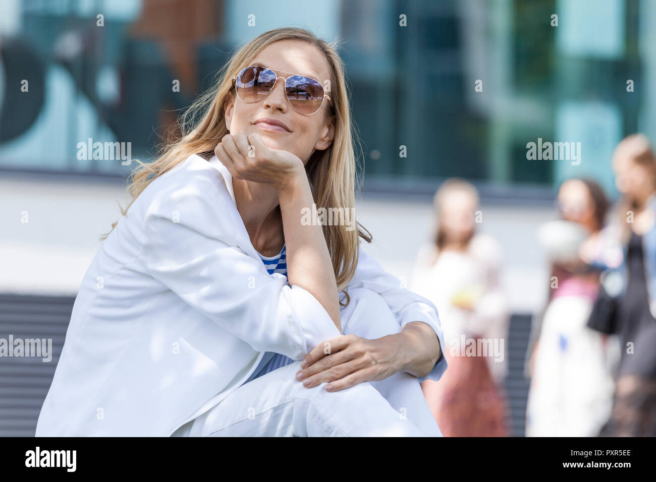 Human hand sitting hi-res stock photography and images - Alamy