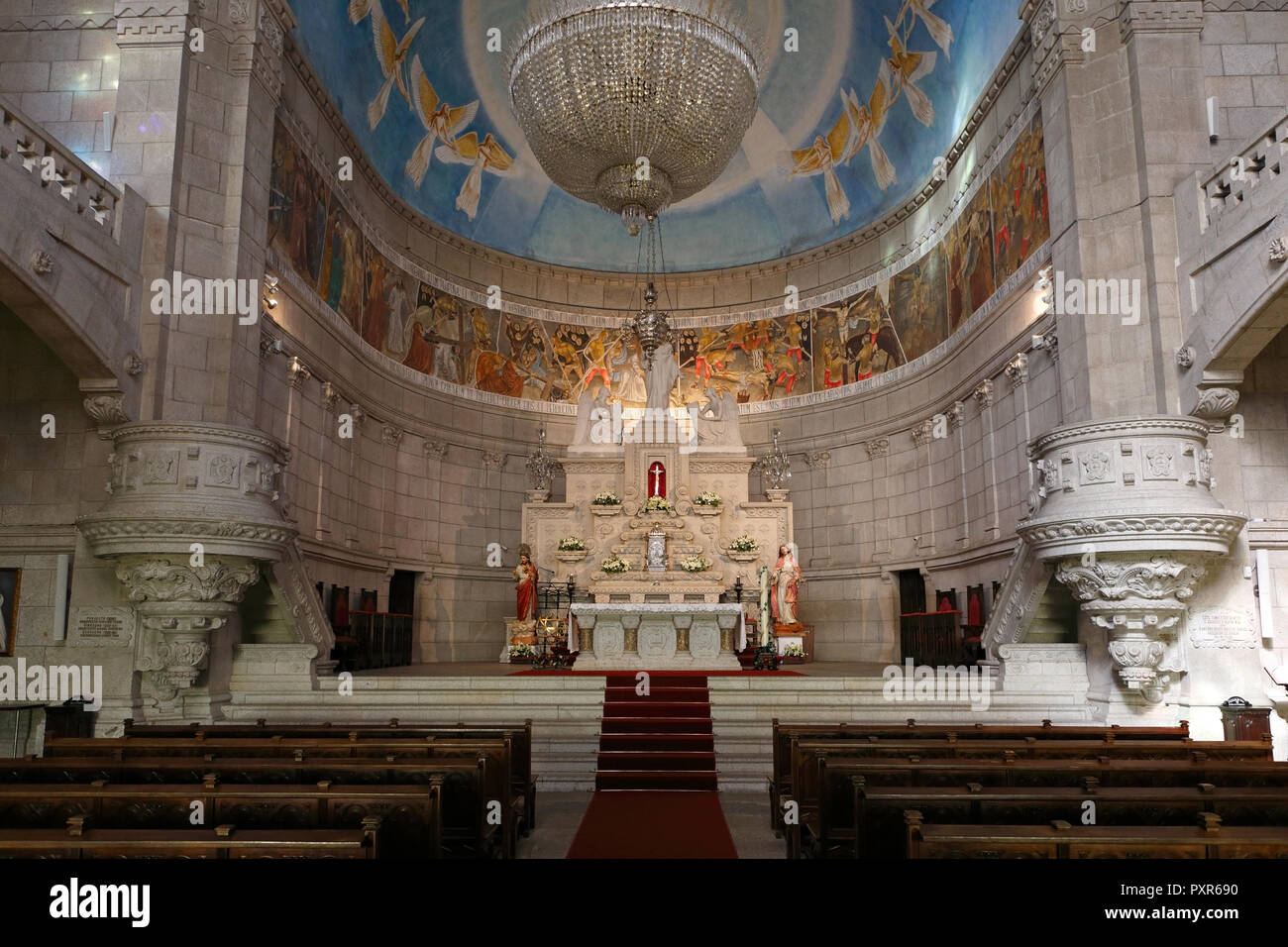 Interior of Santa Luzia church in Viana do Castelo (Viana Castle ...