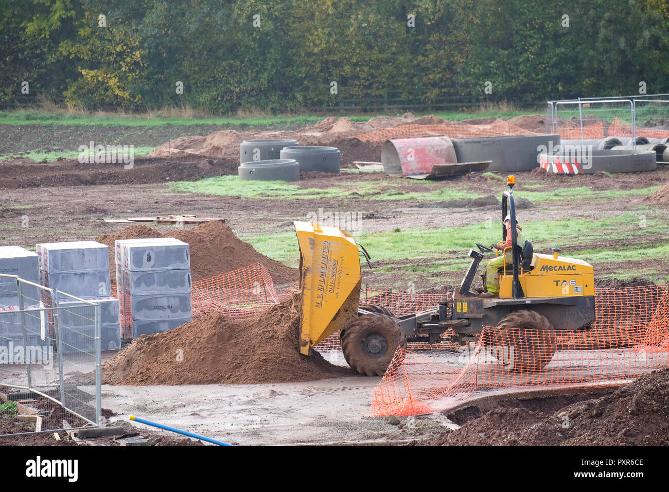 dumper truck on a building site Stock Photo - Alamy
