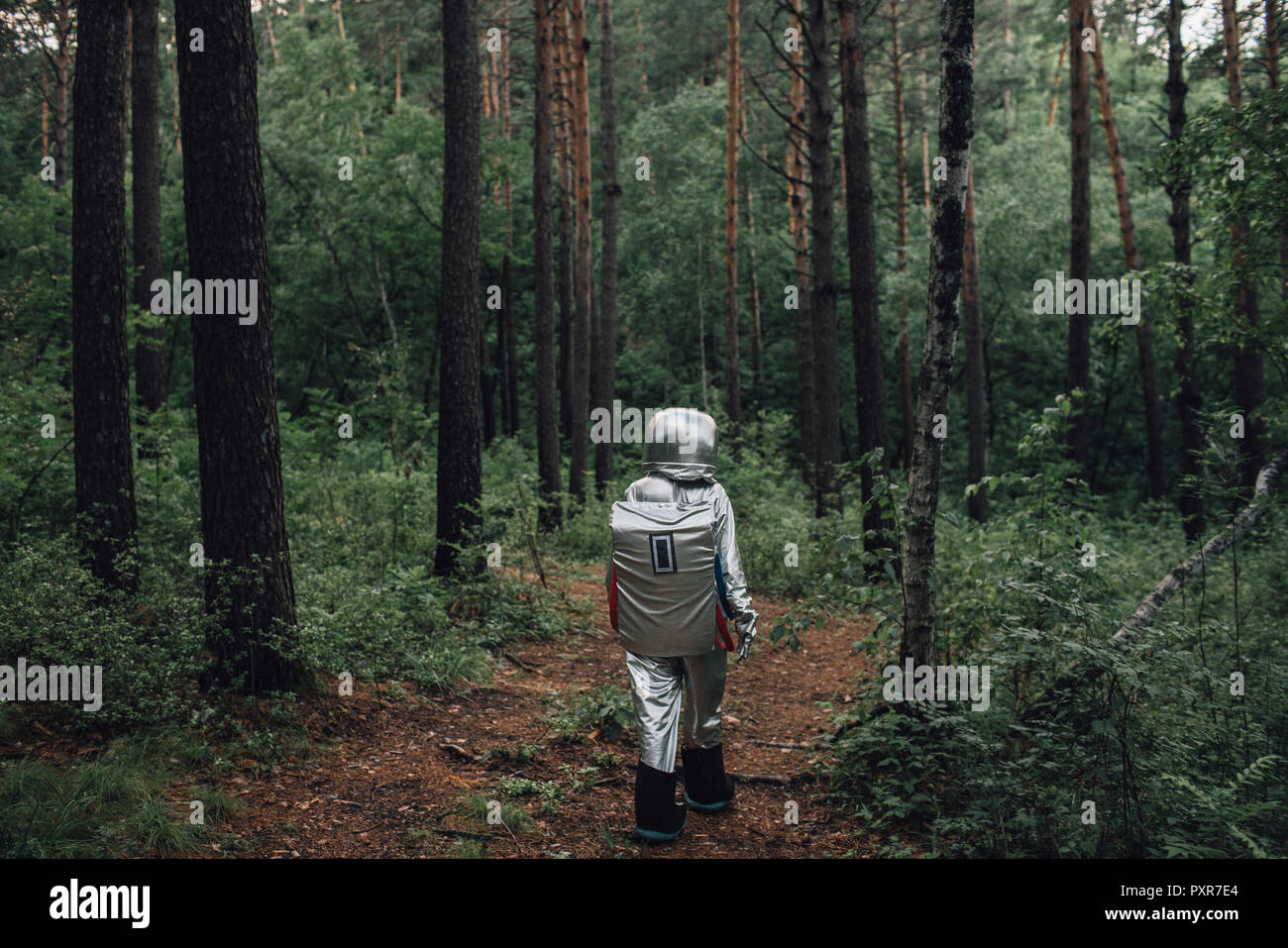 Alien in spacesuit hi-res stock photography and images - Alamy