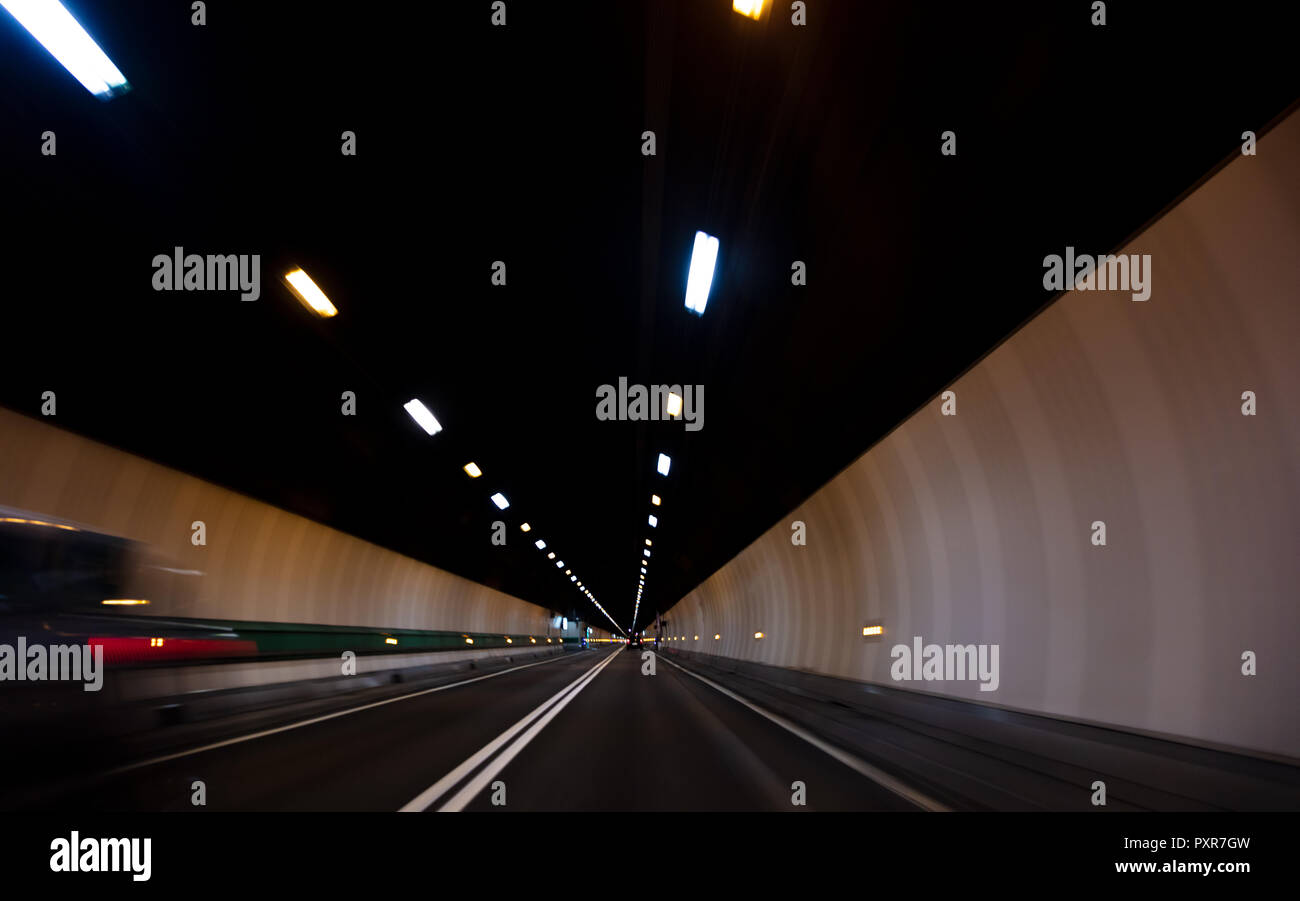 Driving motion hi-res stock photography and images - Alamy