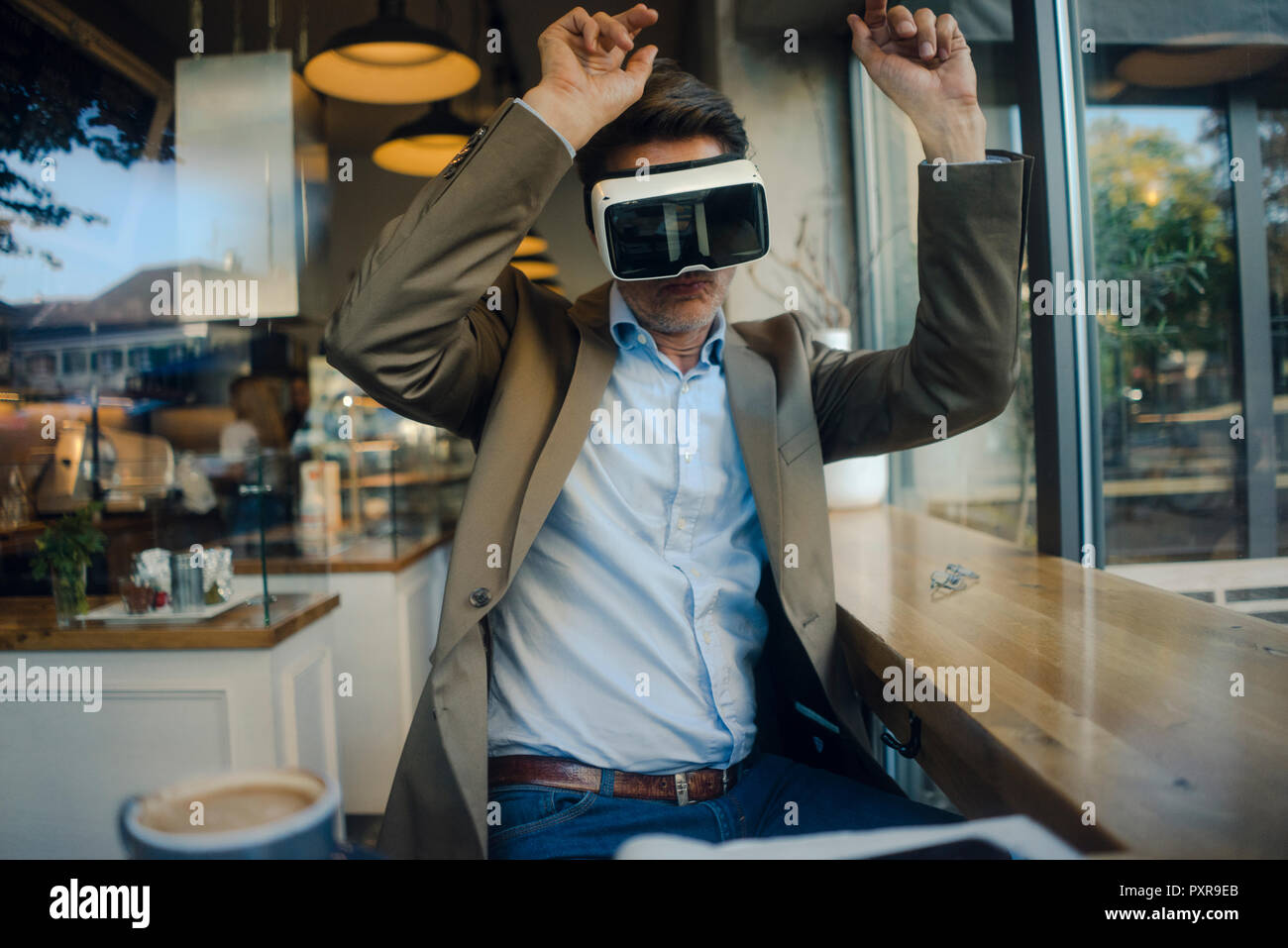 Dance glasses hi-res stock photography and images - Alamy