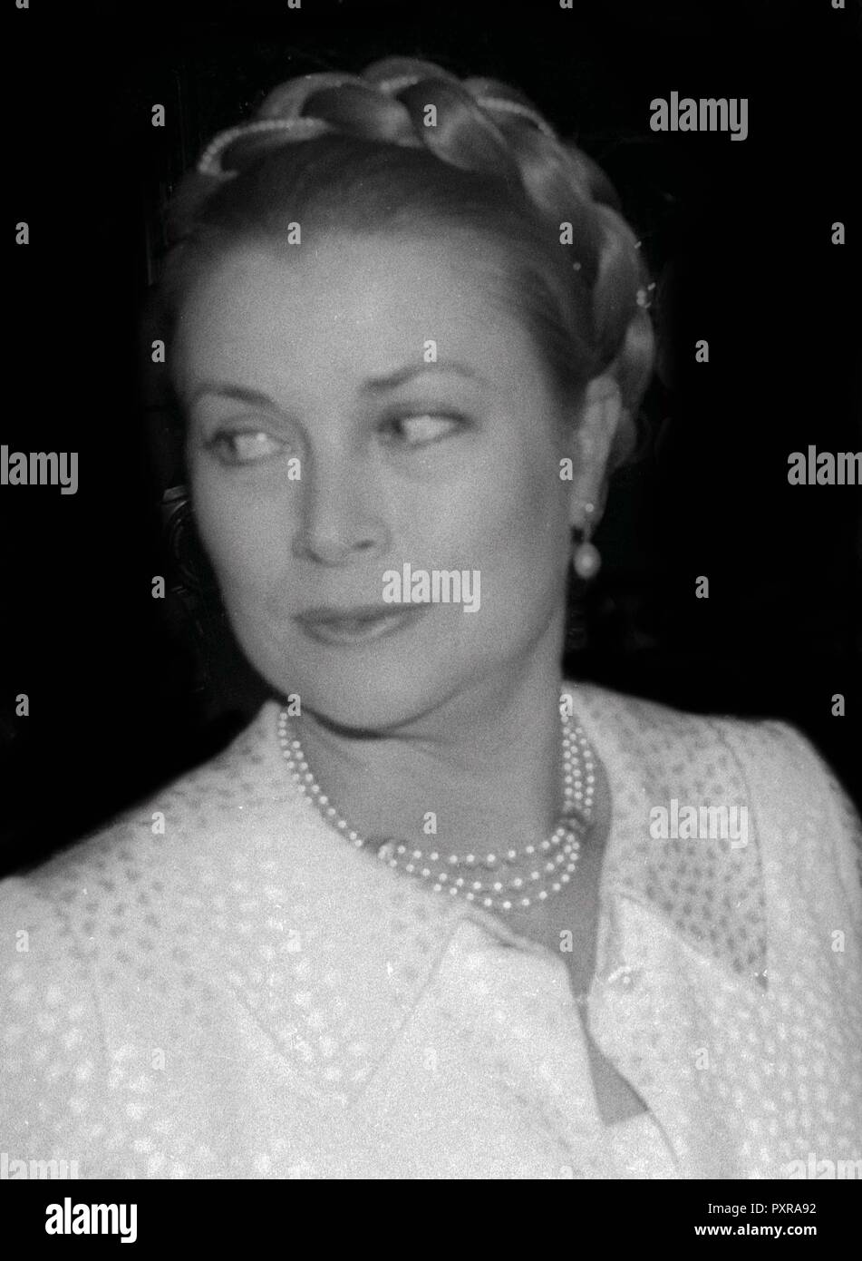 Princess grace 1977 hi-res stock photography and images - Alamy