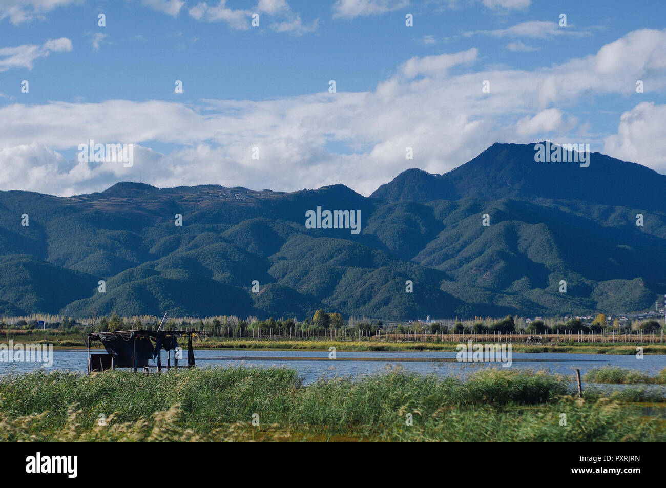 Lijiang, Lijiang, China. 24th Oct, 2018. Lijiang, CHINA-Lijiang is an ...
