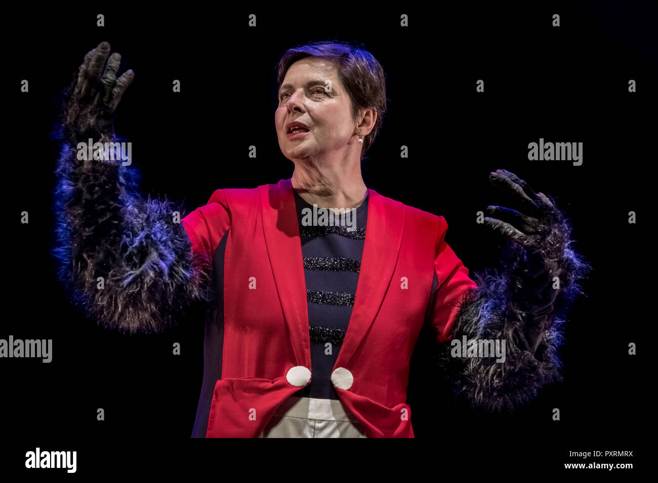 London, UK. 23rd Oct 2018. UK premiere of Link Link one-woman show by ...