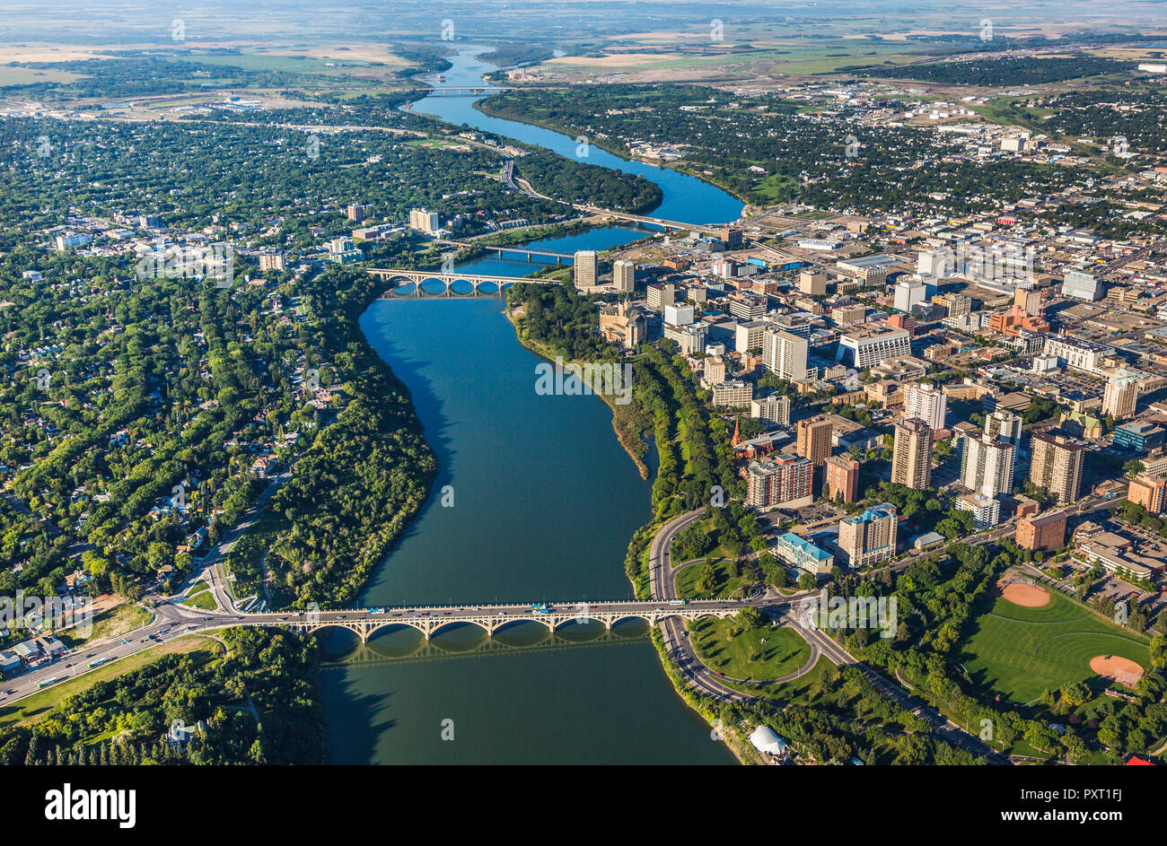 South saskatchewan river hi-res stock photography and images - Alamy