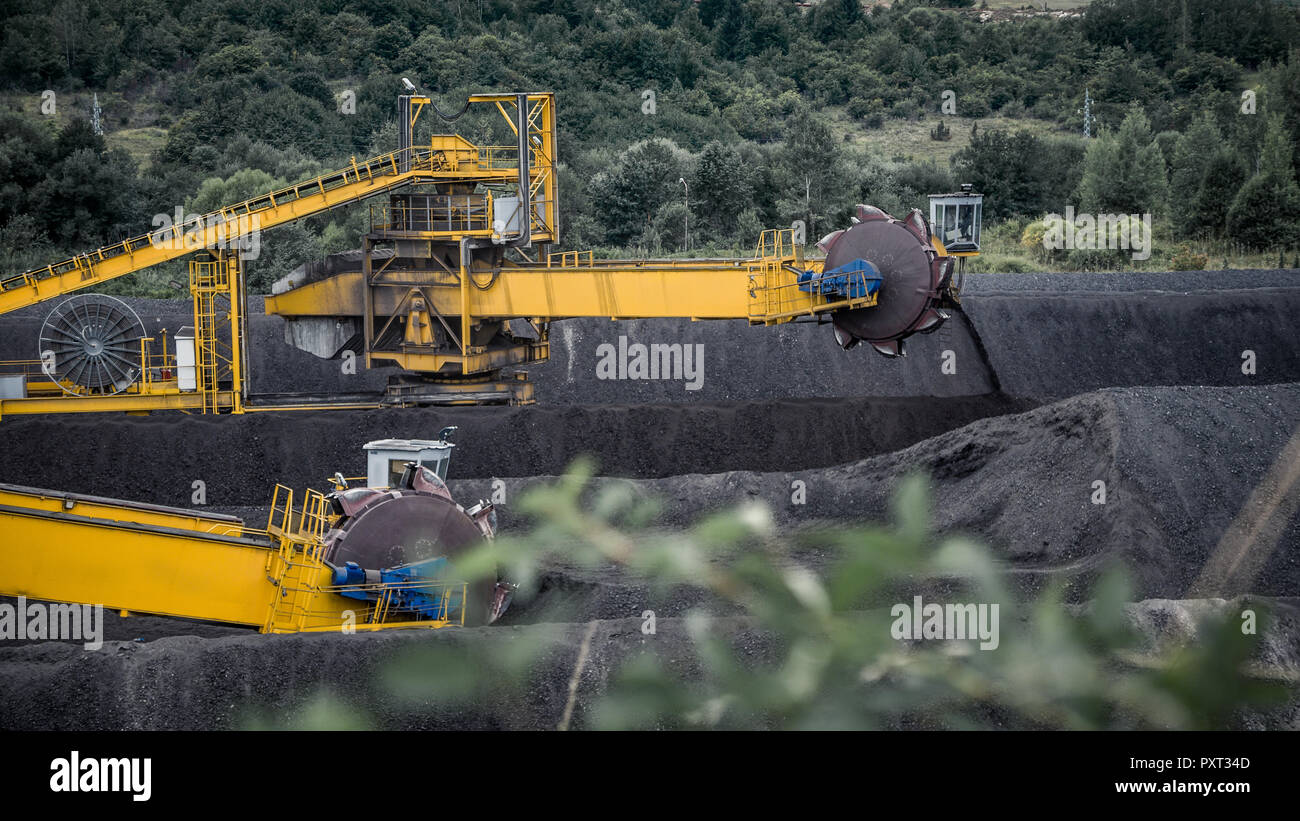 Energy pile hi-res stock photography and images - Alamy