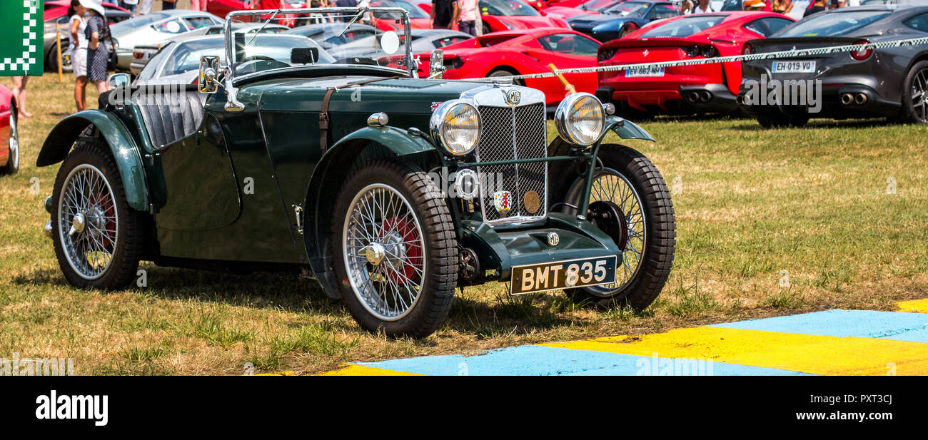 Mg Convertible High Resolution Stock Photography and Images - Alamy