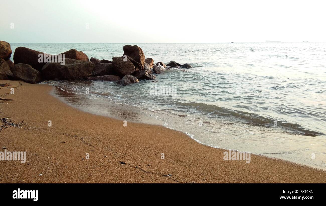 the stone beach Stock Photo - Alamy