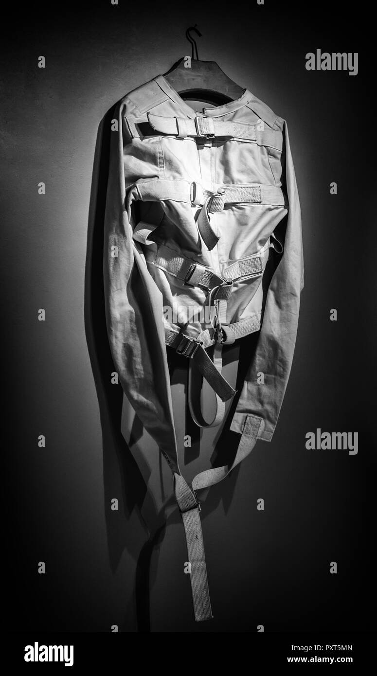 Straitjacket woman hi-res stock photography and images - Alamy