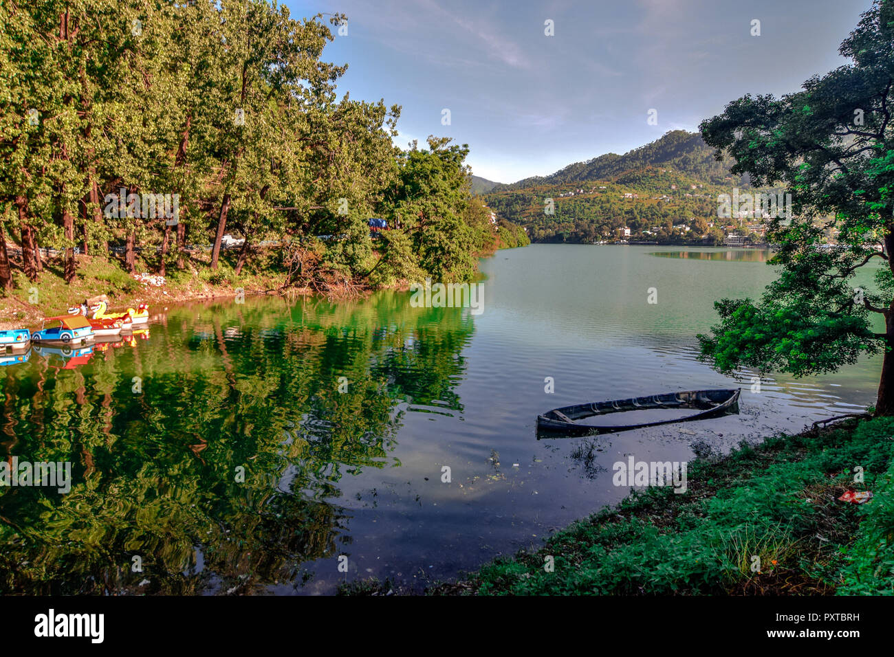 Beautiful landscape bhimtal lake hi-res stock photography and images ...